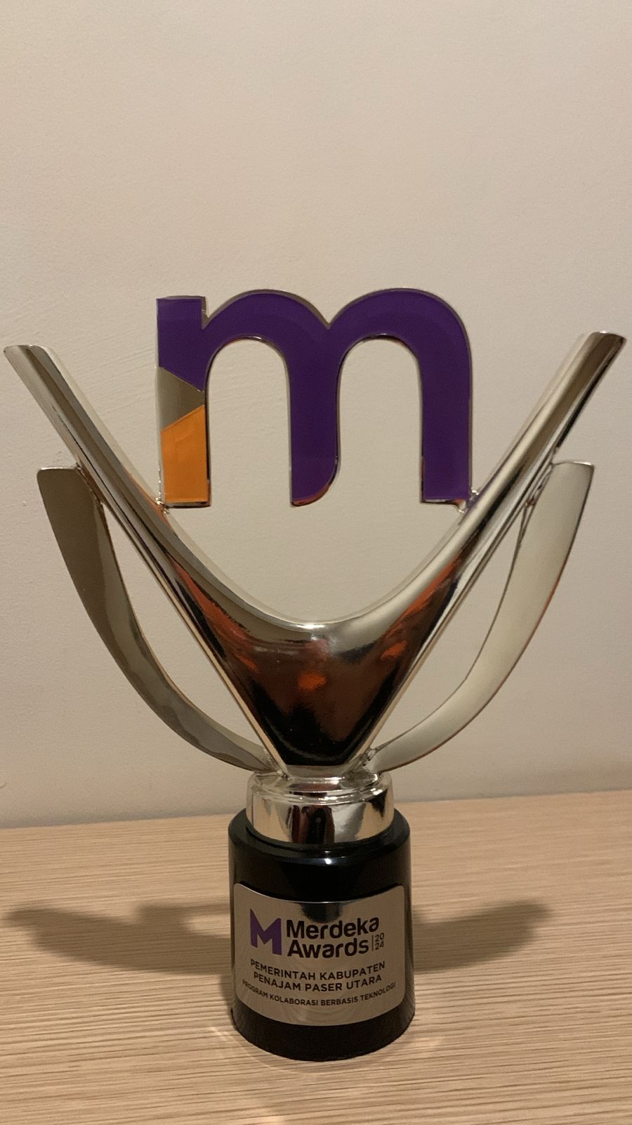 Mantap ! Pemkab PPU Raih Penghargaan Merdeka Awards 2024 – Lintas Raya